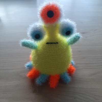 Amigurumi.com - Book creations - Amigurumi Monsters 2 - Tippy Toe Monsters