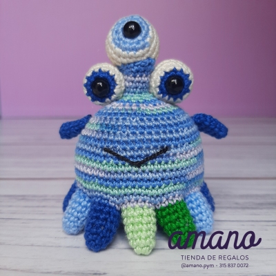 Amigurumi.com - Book creations - Amigurumi Monsters 2 - Tippy Toe Monsters
