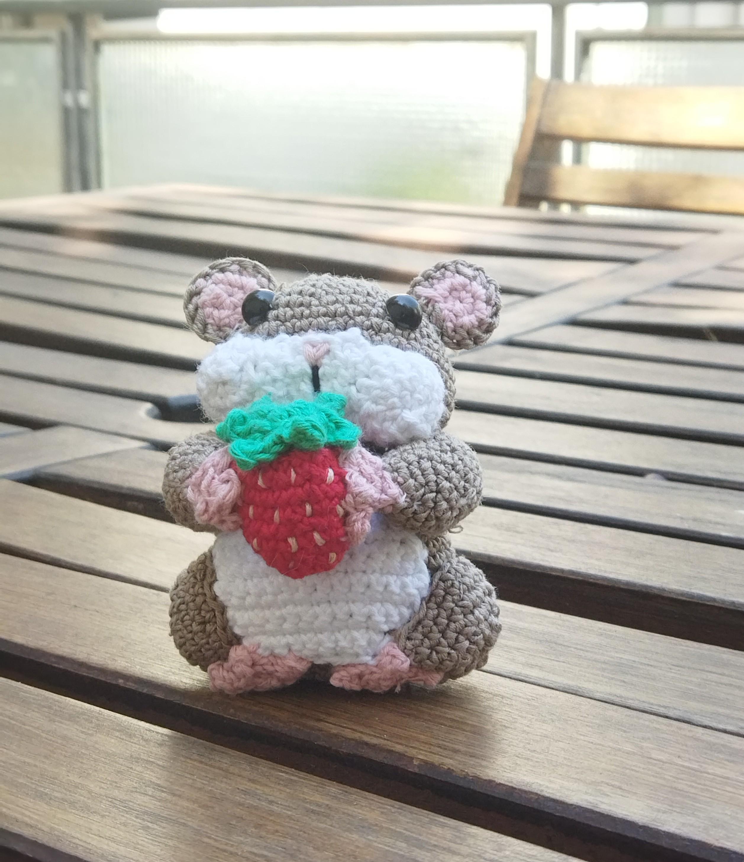 Amigurumi.com - Creations - Hamish the Hamster from Zoomigurumi 7