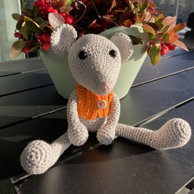 Amigurumi.com - Creations - Reggie the Mouse from Zoomigurumi 5