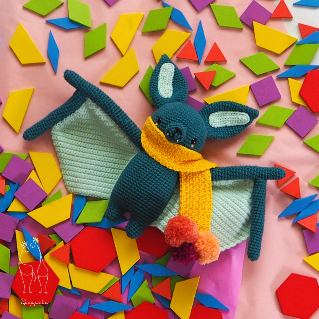 Amigurumi.com - Creations - Hugo Bat from Animal Friends of Pica Pau