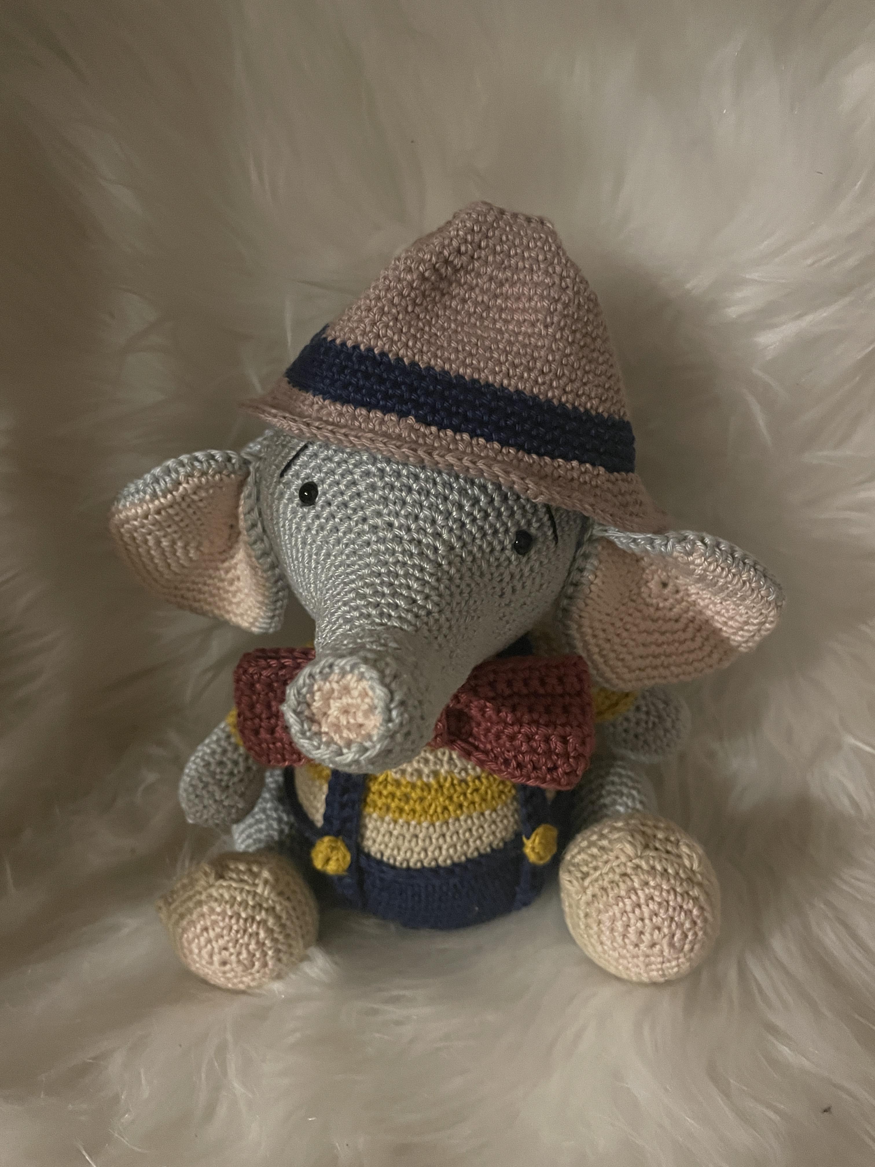 Amigurumi.com - Creations - Doki the elephant from Amigurumi Treasures 2