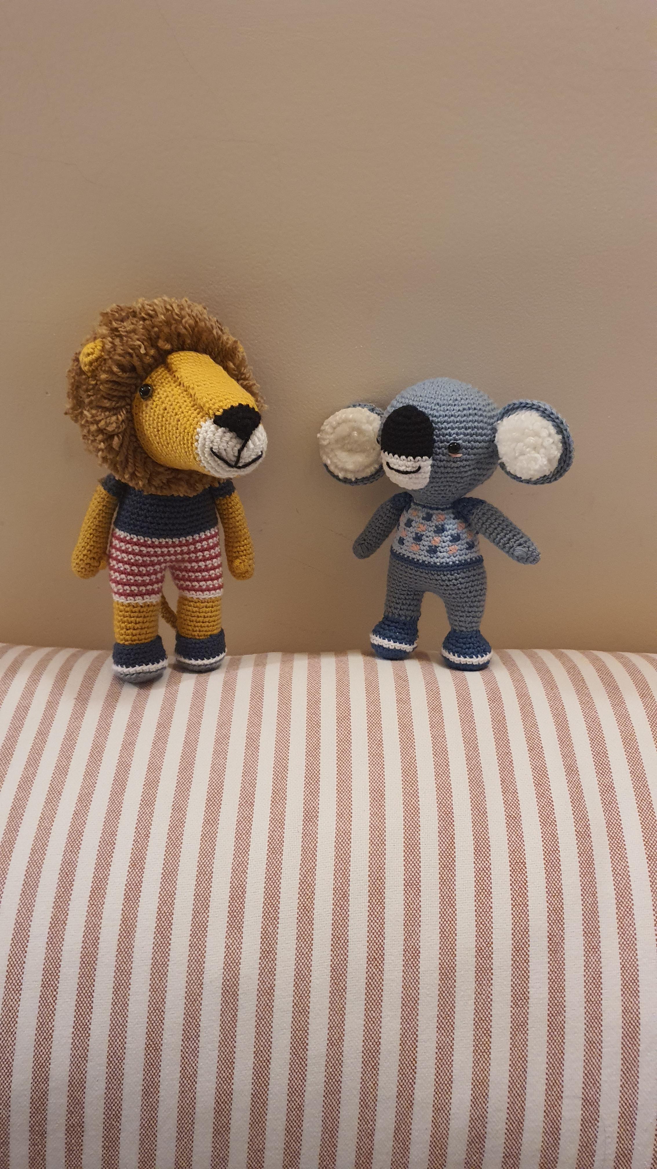 Amigurumi.com - Creations - Sebastian Lion from Animal Friends of Pica ...