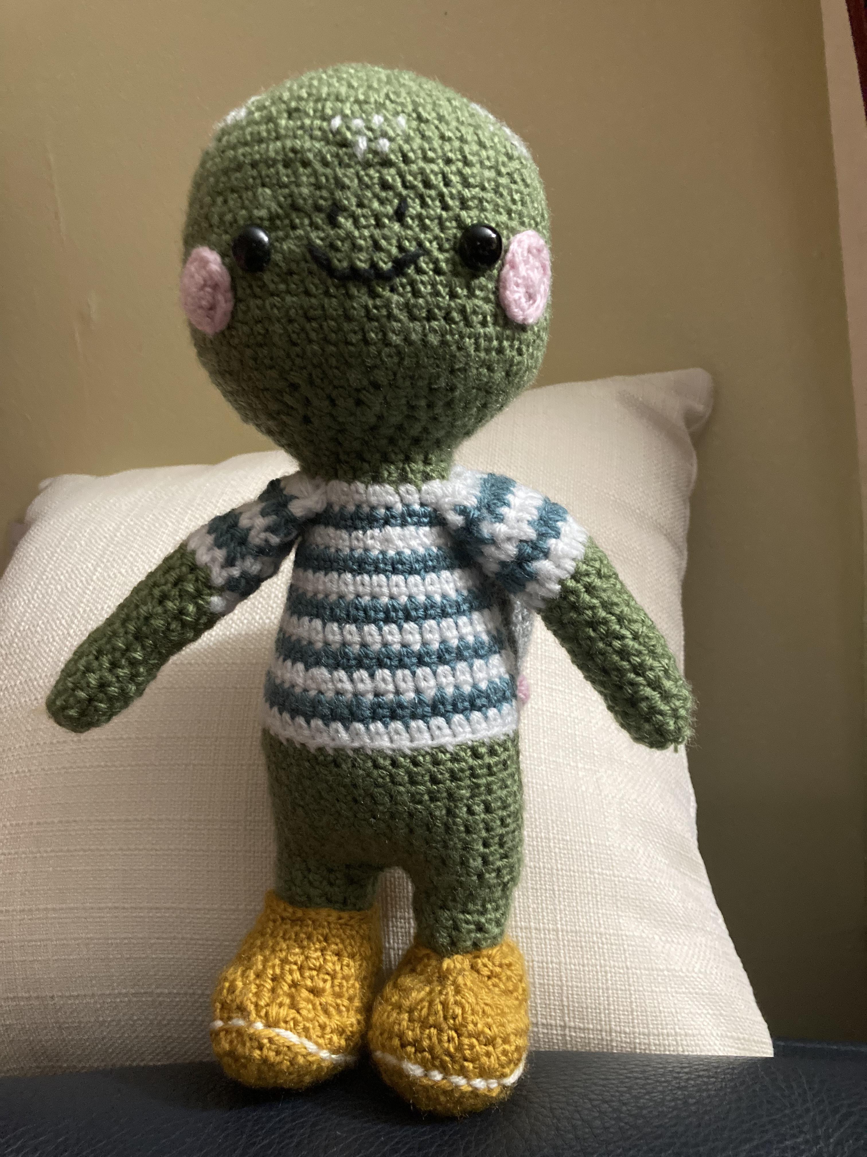 Amigurumi.com - Creations - Darwin Turtle from Animal Friends of Pica Pau 2
