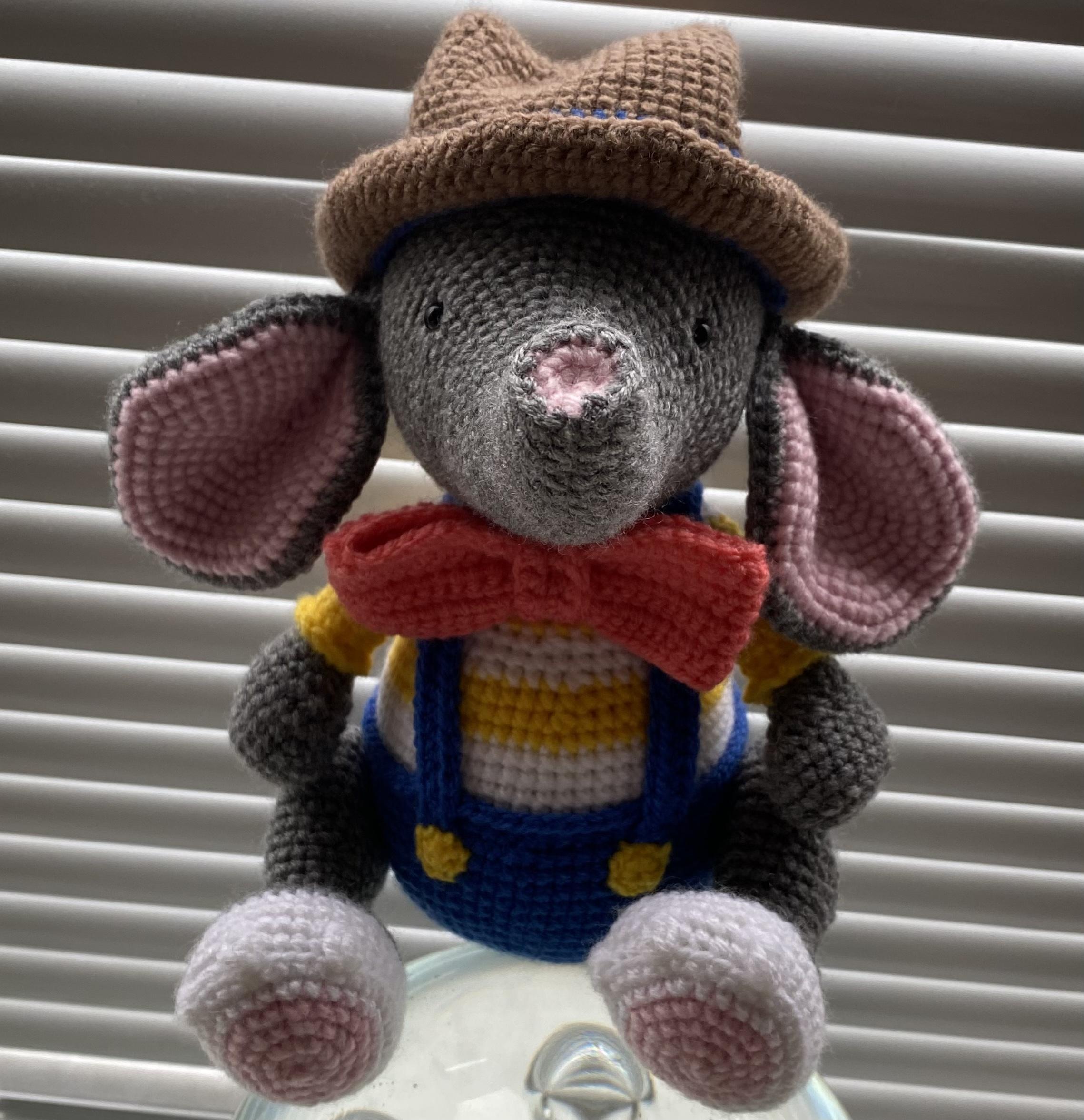 Amigurumi.com - Creations - Doki the elephant from Amigurumi Treasures 2