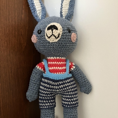 Amigurumi.com - Creations - Gilbert Rabbit from Animal Friends of Pica ...