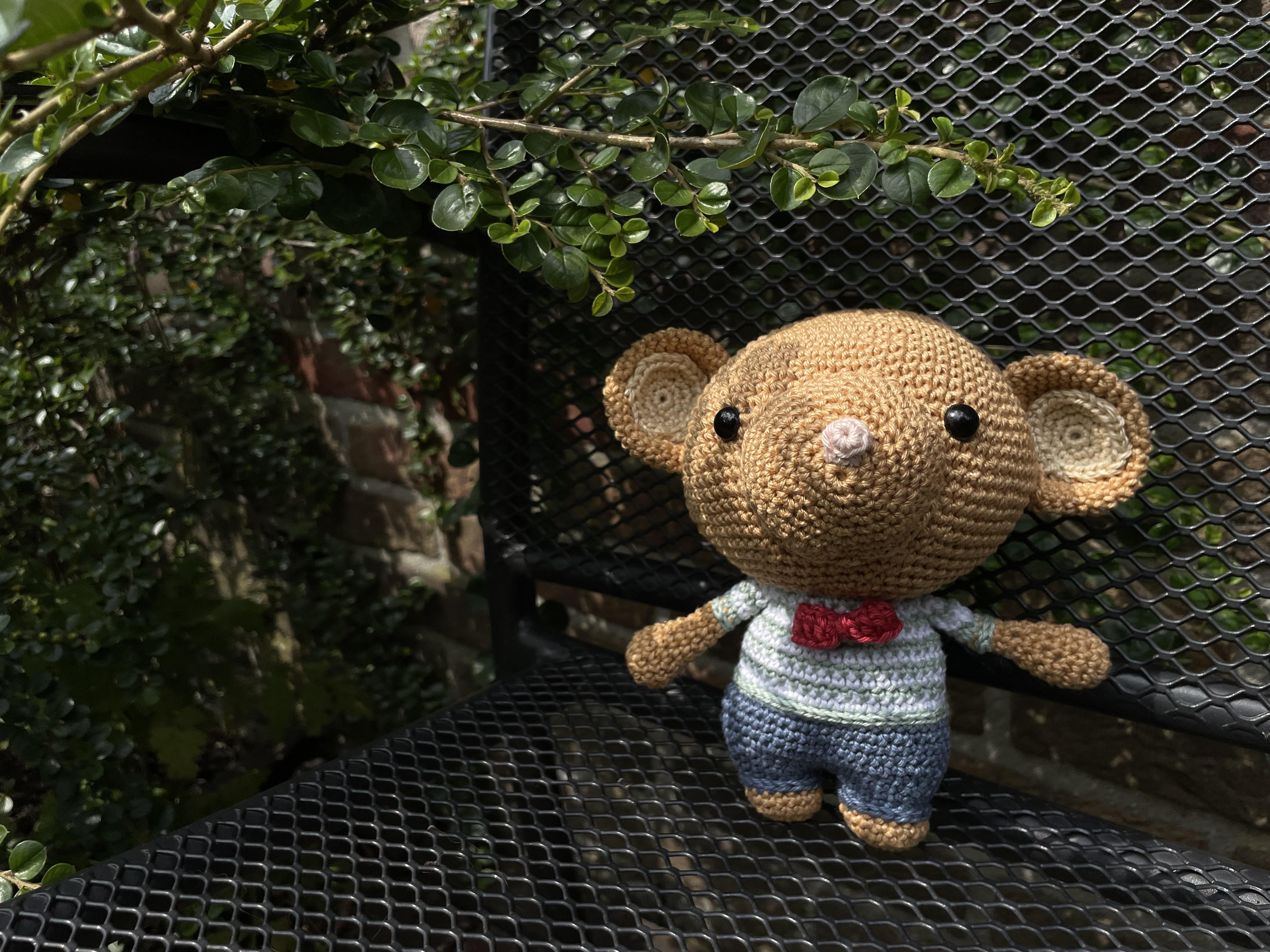 Amigurumi.com - Creations - Peter the Mouse from Amigurumi Made Easy