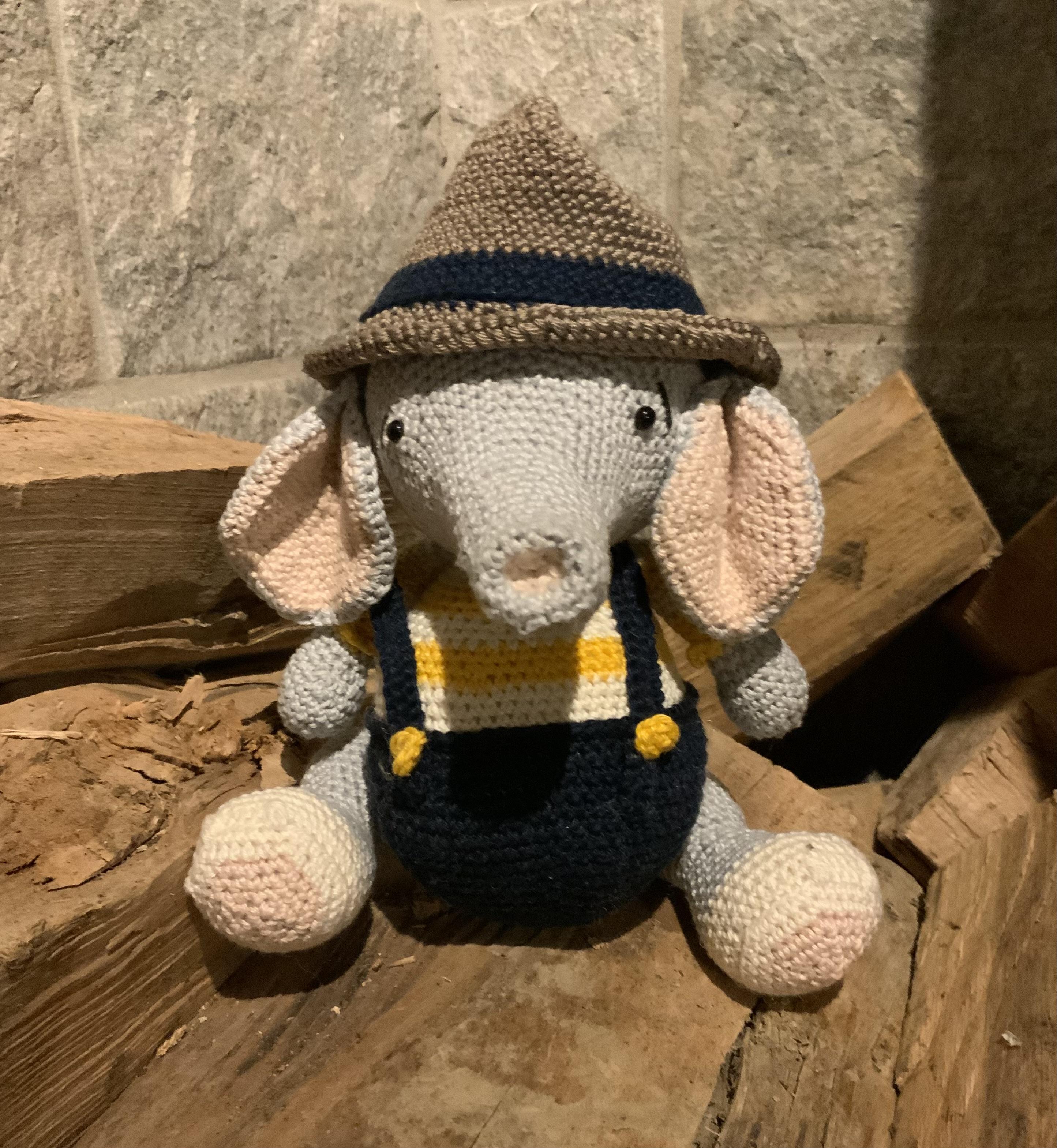 Amigurumi.com - Creations - Doki the elephant from Amigurumi Treasures 2