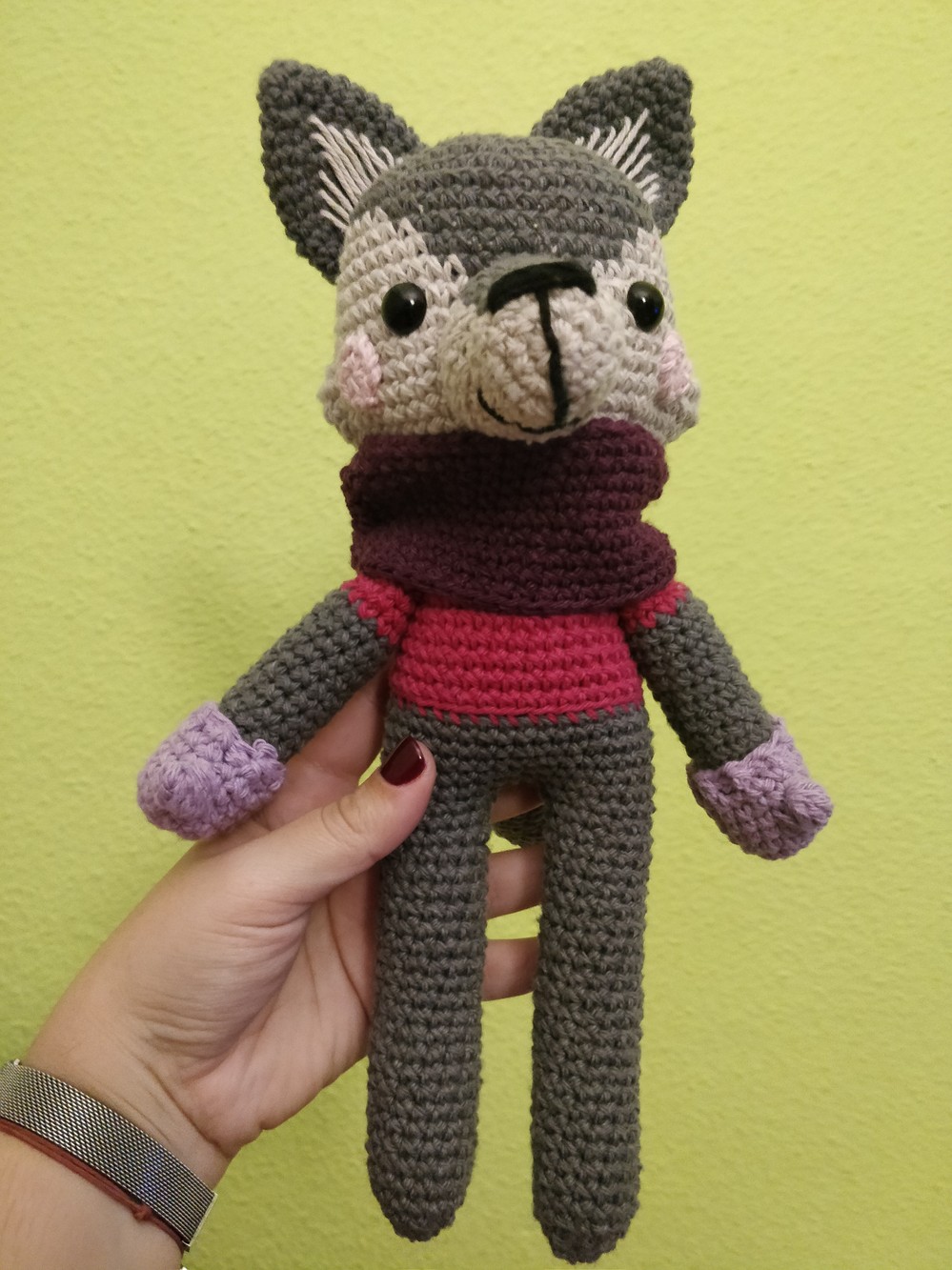 Amigurumi.com - Creations - Harry Wolf from Animal Friends of Pica Pau
