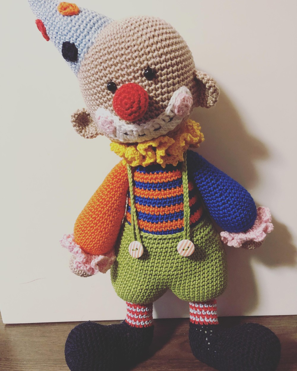 Amigurumi.com - Creations - Chatterbox the Clown from Amigurumi-Circus