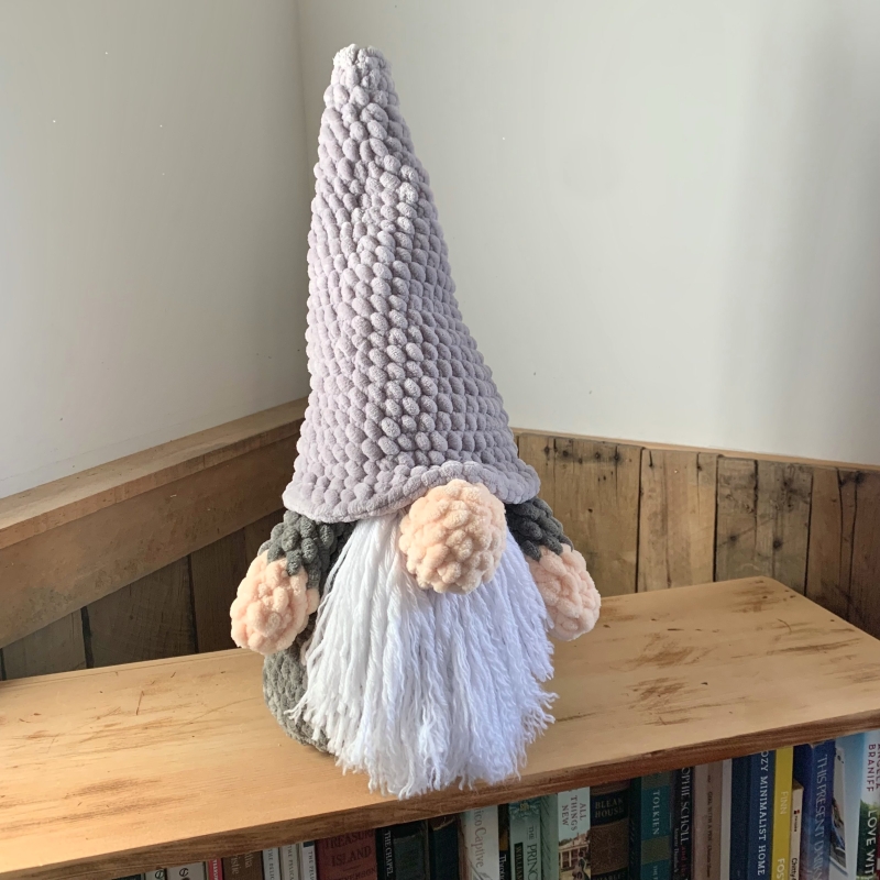 Gerome the Gnome amigurumi pattern - Amigurumi.com