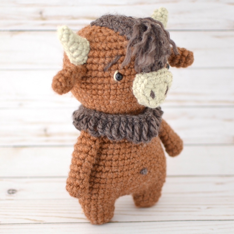 Cody the Bison amigurumi pattern - Amigurumi.com