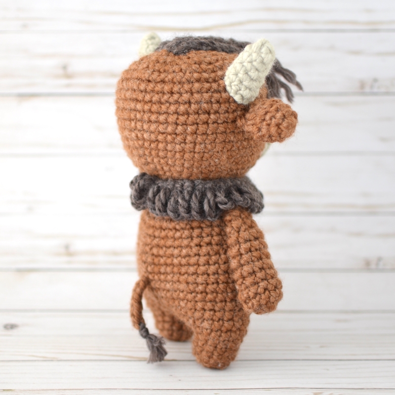 Cody the Bison amigurumi pattern - Amigurumi.com