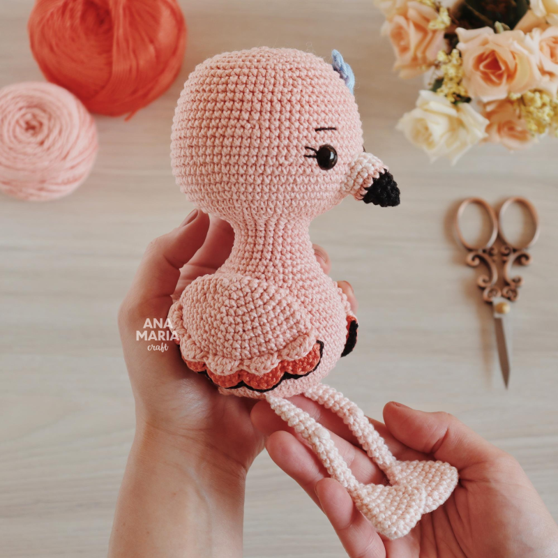 Lilly Flamingo and Swan amigurumi pattern - Amigurumi.com