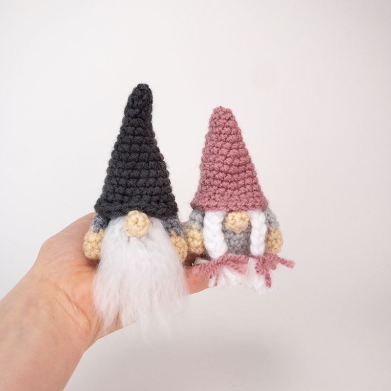 Graham the Mini Gnome amigurumi pattern - Amigurumi.com