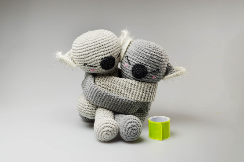 Clingy Koala Snap Bracelet amigurumi pattern - Amigurumi.com