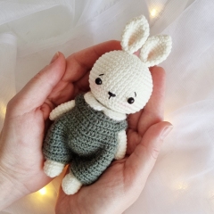Little Bunny amigurumi pattern - Amigurumi.com