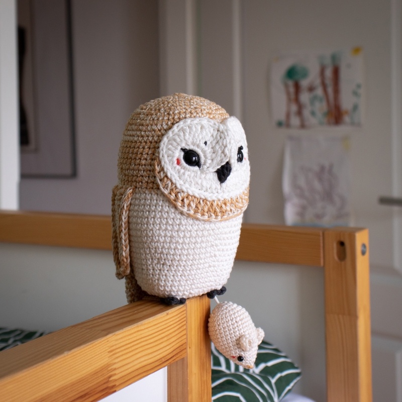 Barn Owl Olivia - Musical Toy amigurumi pattern - Amigurumi.com