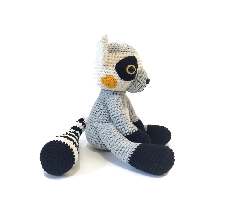 Larry Lemur amigurumi pattern - Amigurumi.com