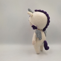 Mono the Unicorn Doll amigurumi pattern - Amigurumi.com