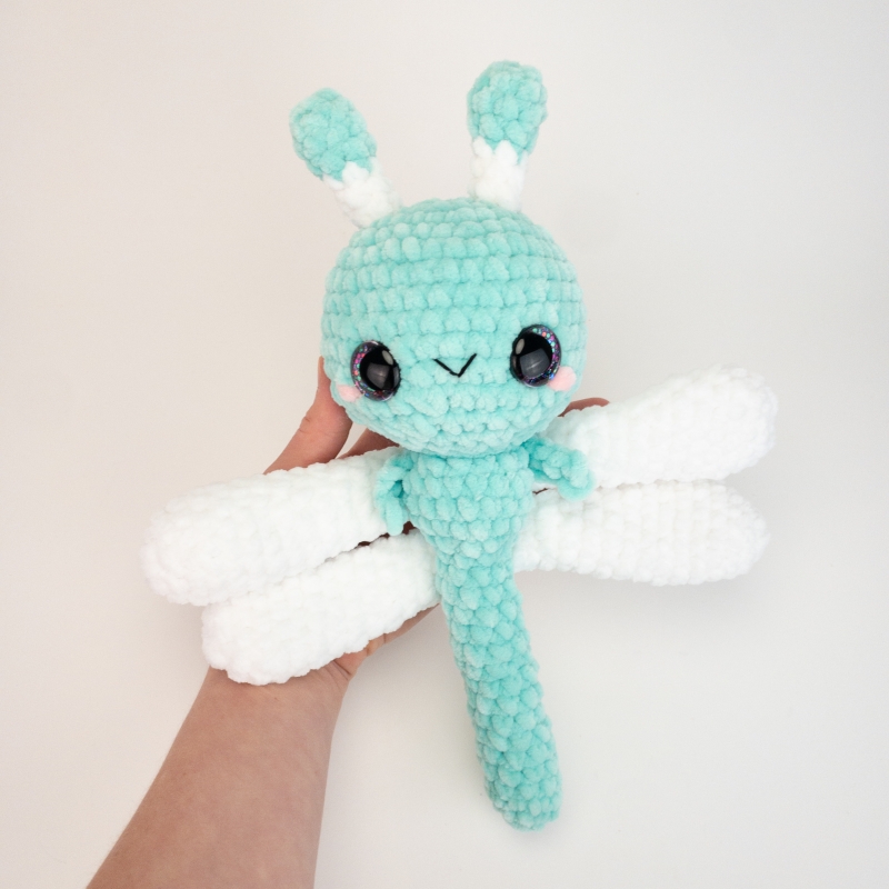 Plush Dania the Dragonfly amigurumi pattern - Amigurumi.com
