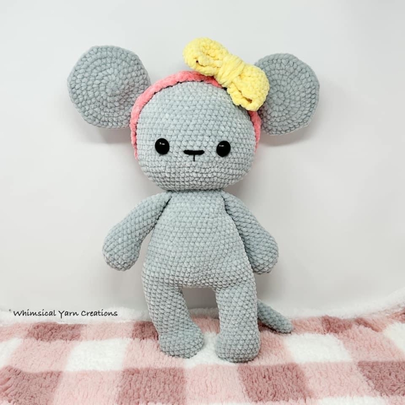 Clover the Mouse amigurumi pattern - Amigurumi.com