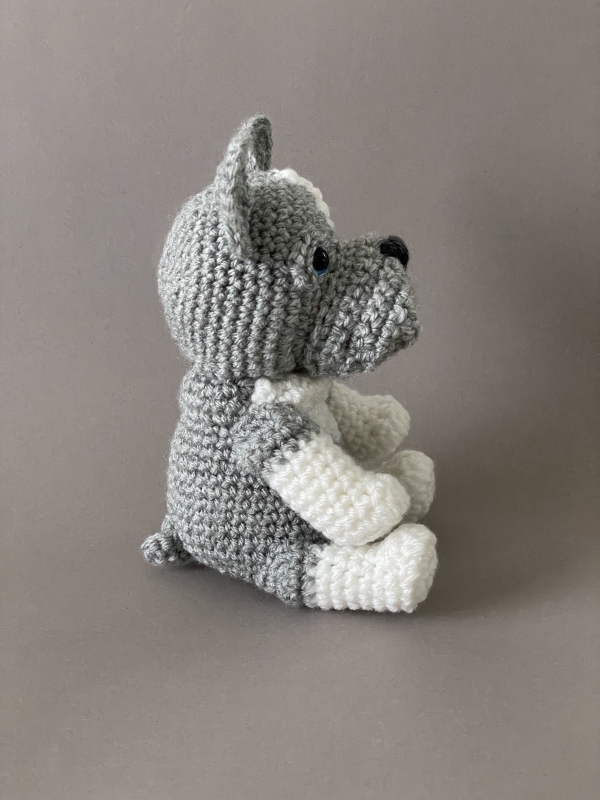 French Bulldog amigurumi pattern - Amigurumi.com