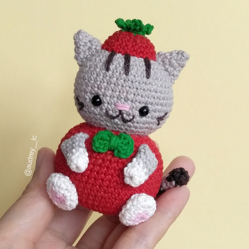 Tomato Cat amigurumi pattern - Amigurumi.com