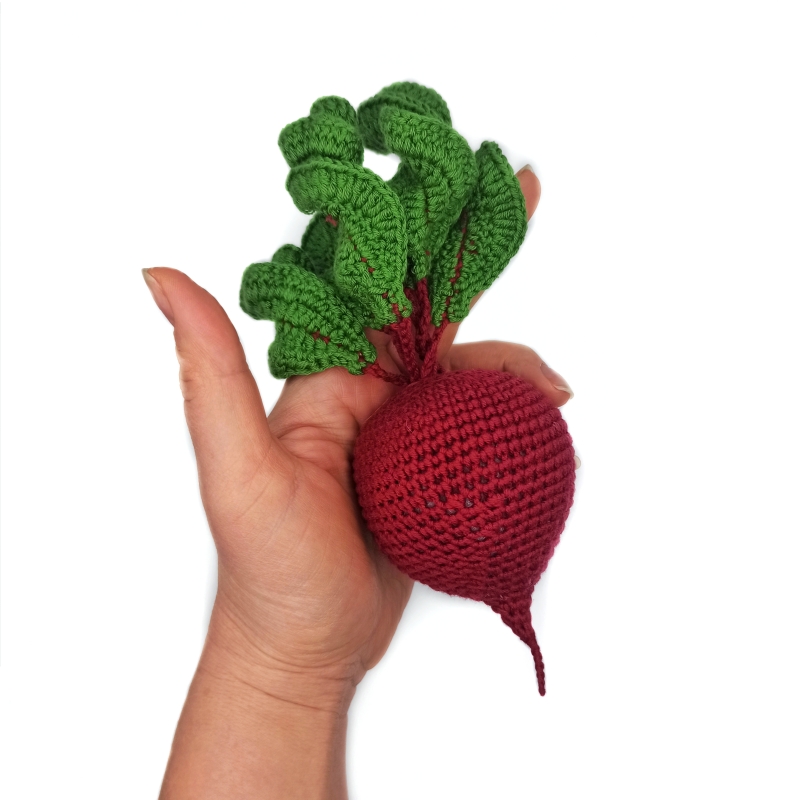 Beetroot - Play food vegetable amigurumi pattern - Amigurumi.com