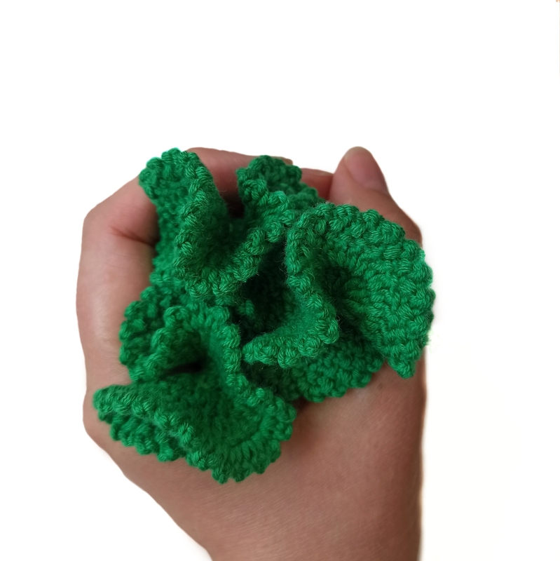 Kale - Play food greens amigurumi pattern - Amigurumi.com