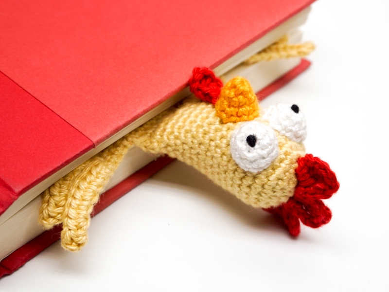 Chicken Bookmark amigurumi pattern - Amigurumi.com