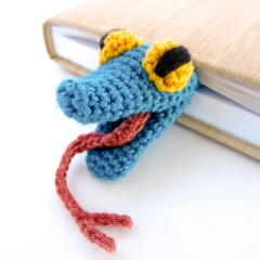 Snake Bookmark amigurumi pattern - Amigurumi.com