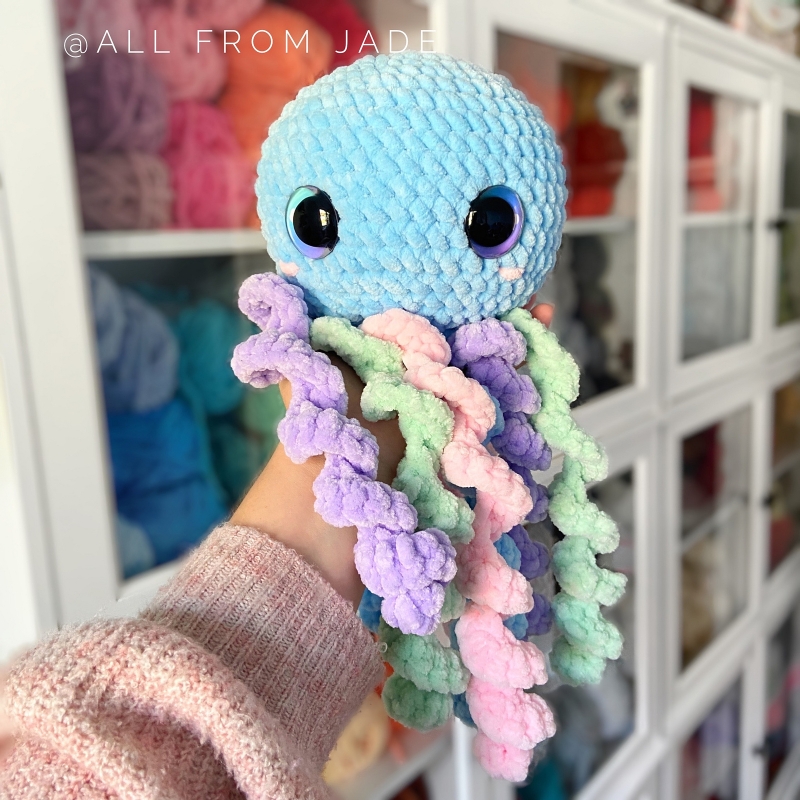 Rose the Octopus - No sew amigurumi pattern - Amigurumi.com