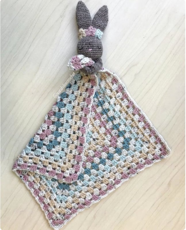 Mimi the Bunny Lovey amigurumi pattern - Amigurumi.com