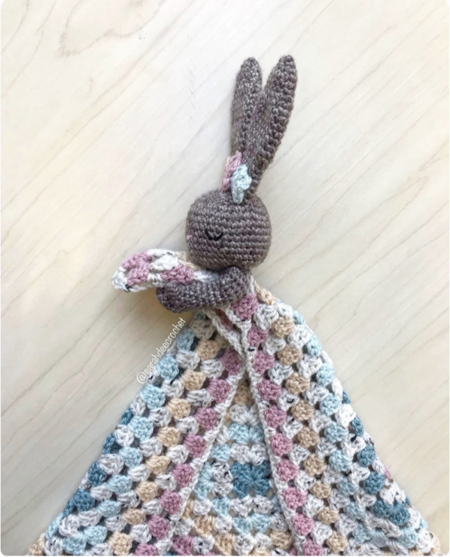 Mimi the Bunny Lovey amigurumi pattern - Amigurumi.com