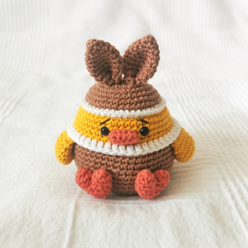 Chip the Chick Bunny amigurumi pattern - Amigurumi.com