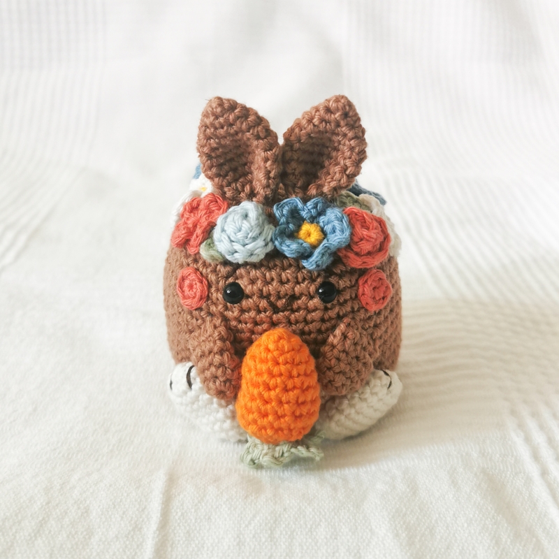 Easter Friends: Coco the Bunny amigurumi pattern - Amigurumi.com