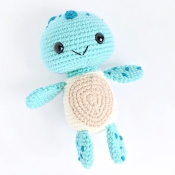 Snuggle Sea Turtle amigurumi pattern - Amigurumi.com