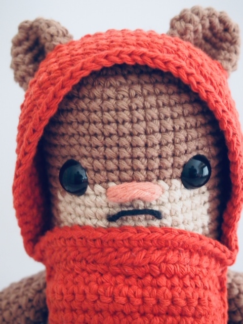 Ewok Star Wars - Crochet Pattern amigurumi pattern - Amigurumi.com