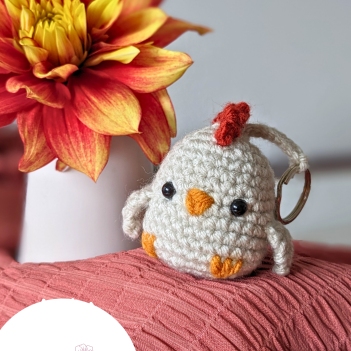 Shane the Chicken amigurumi pattern - Amigurumi.com
