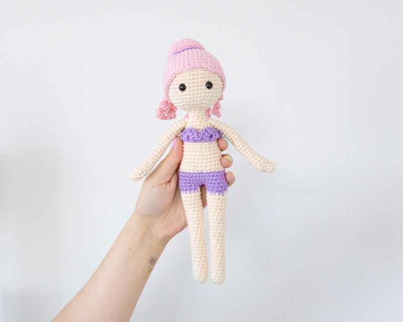 Mindy the Mermaid Doll amigurumi pattern - Amigurumi.com