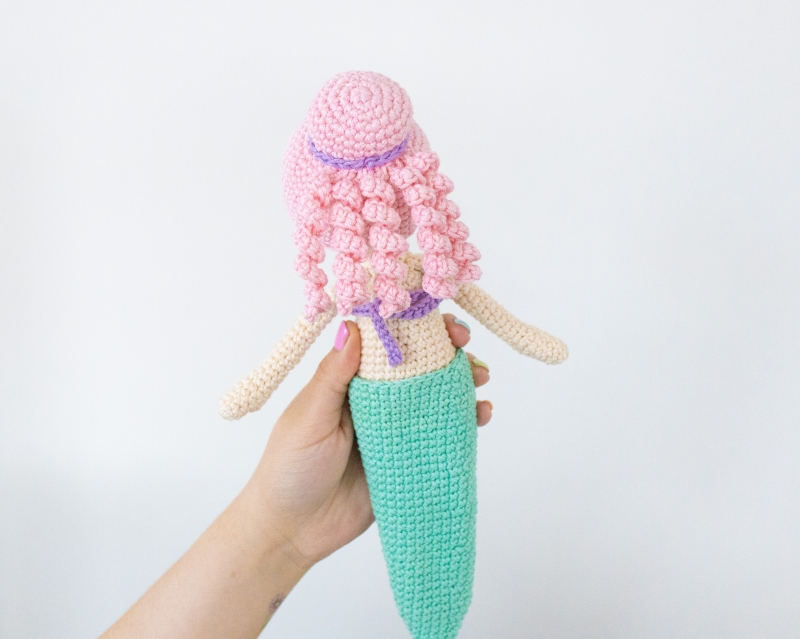 Mindy the Mermaid Doll amigurumi pattern - Amigurumi.com