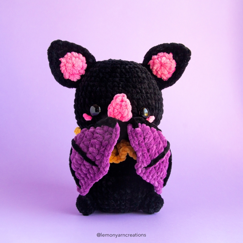Buffy the Bat amigurumi pattern - Amigurumi.com