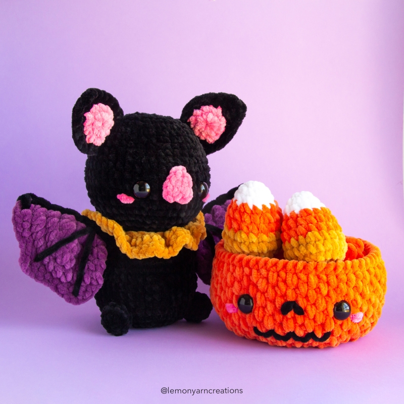 Buffy the Bat amigurumi pattern - Amigurumi.com