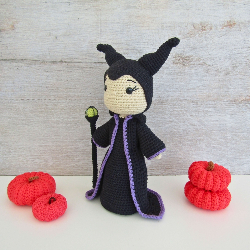 Maleficent amigurumi pattern - Amigurumi.com