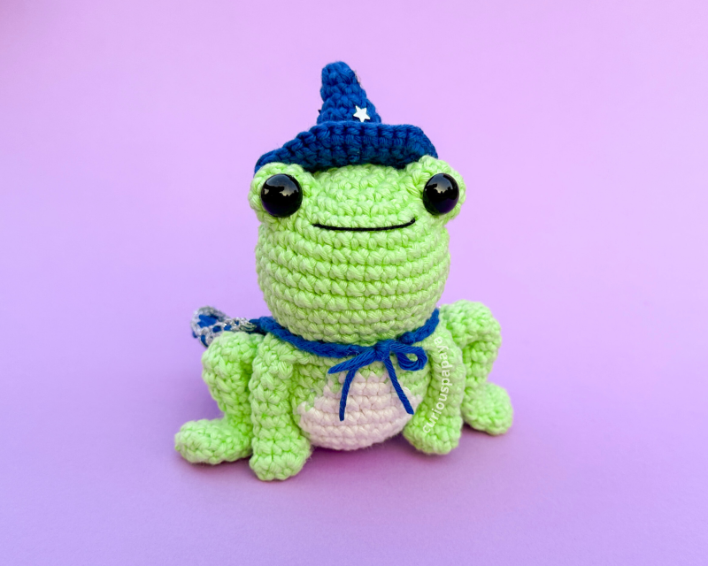 Frog Wizard amigurumi pattern - Amigurumi.com