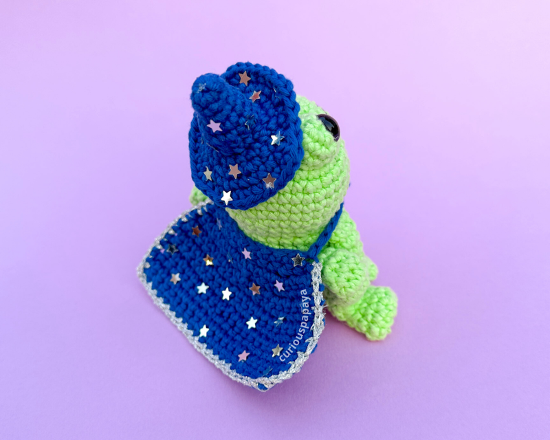 Frog Wizard amigurumi pattern - Amigurumi.com