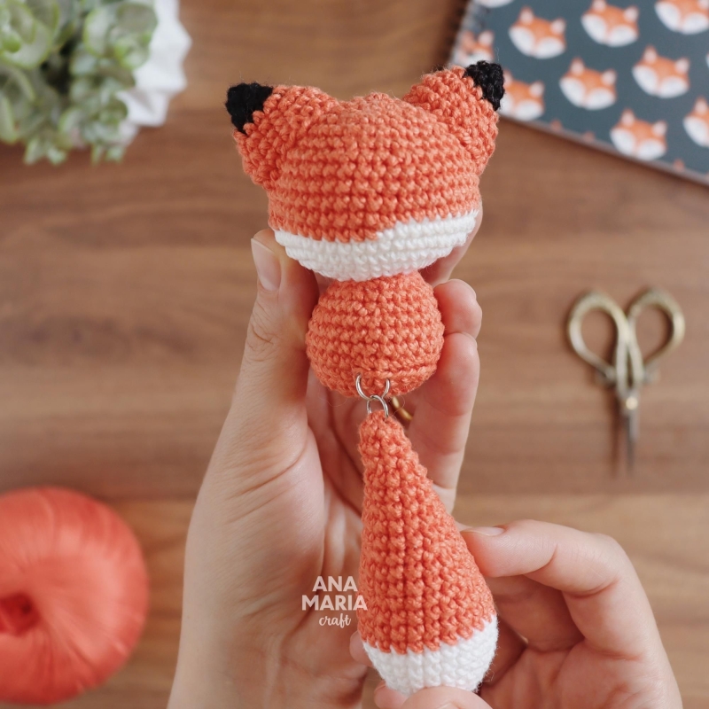 Little Fox amigurumi pattern - Amigurumi.com