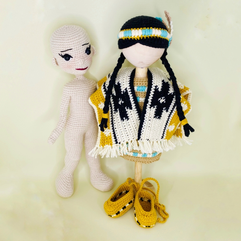 Native American doll amigurumi pattern - Amigurumi.com