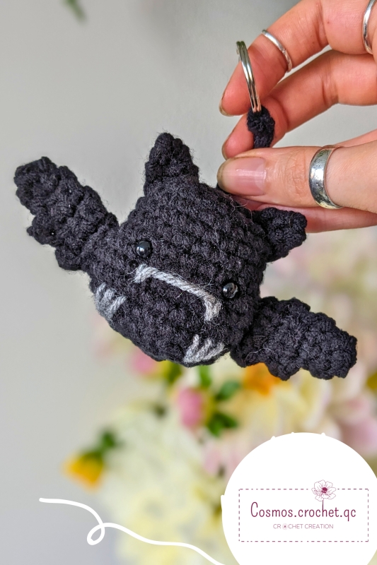 Dracula the bat crochet keychain amigurumi pattern - Amigurumi.com